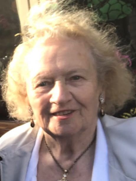 Suzanne JANSSEN | Pompes Funèbres Vandevenne